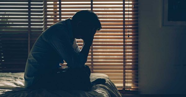 Cuál es el tratamiento para la fotofobia